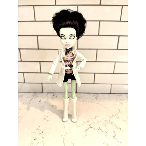 monster high | Toys | Monster High Scarah Screams I Love Fashion Doll ...